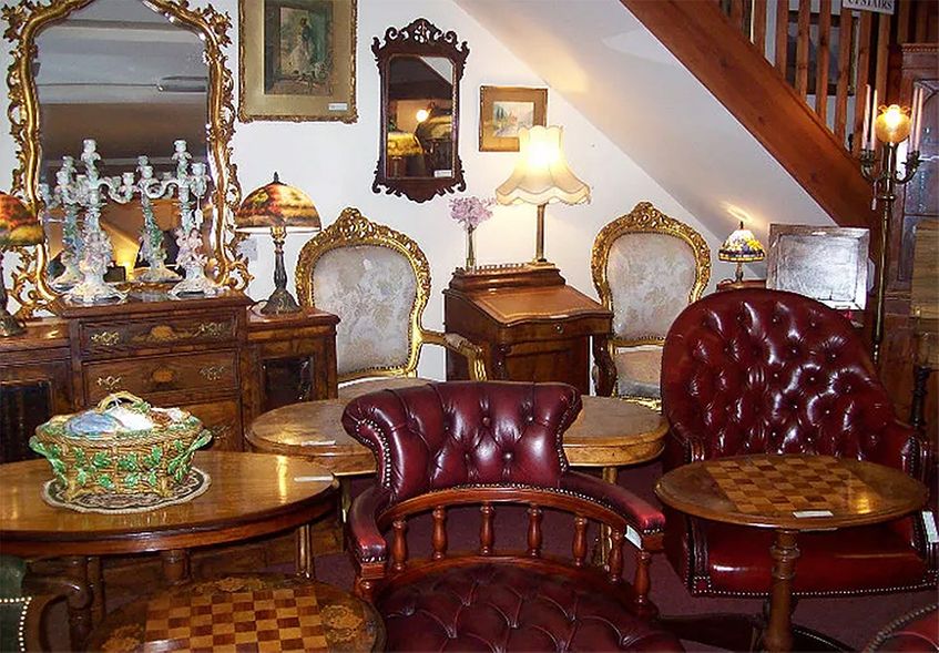 Corner Farm Antiques Shropshire | Widest Choice Of Quality Antiques